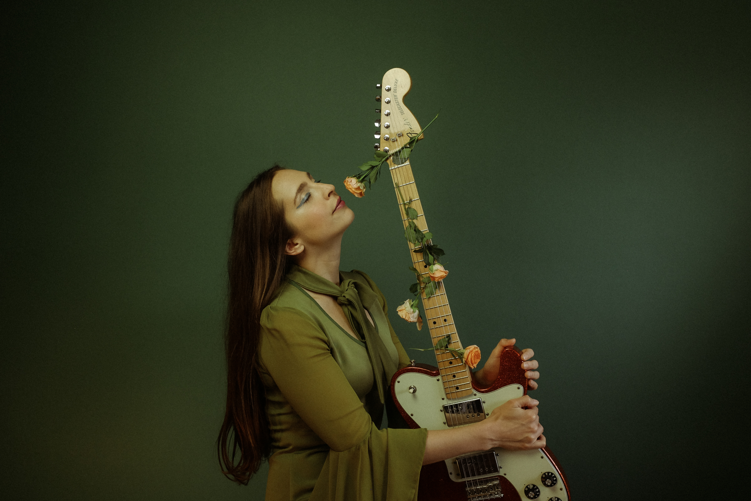 Angela Perley - Class Acts Entertainment